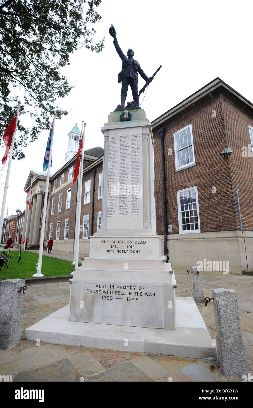 Worthing war memorial hi-res stock photography and images - Alamy