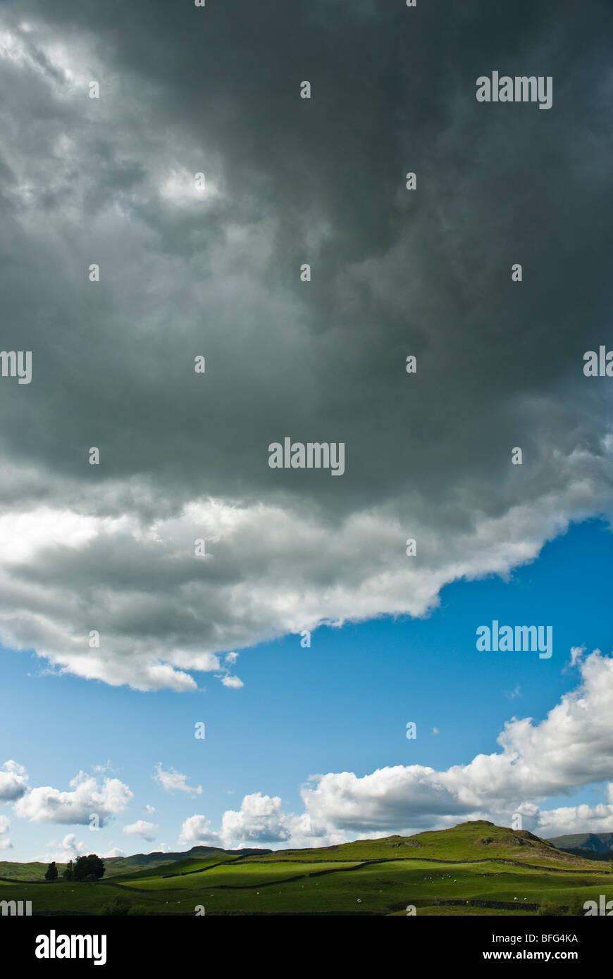 Summer troutbeck village hi-res stock photography and images - Alamy