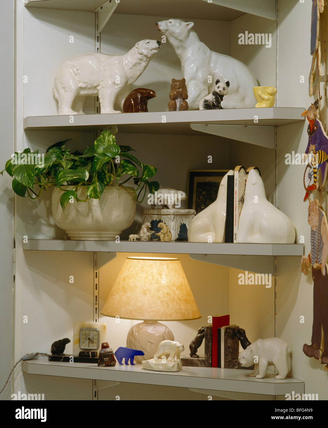 Corner shelves hi-res stock photography and images - Alamy