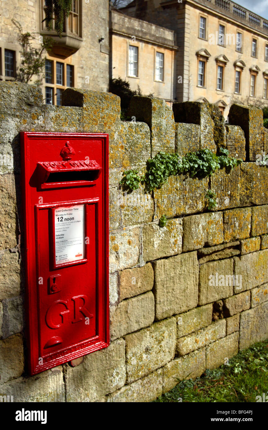 Wall mounted George V era post box outside Iford Manor, Wiltshire ...