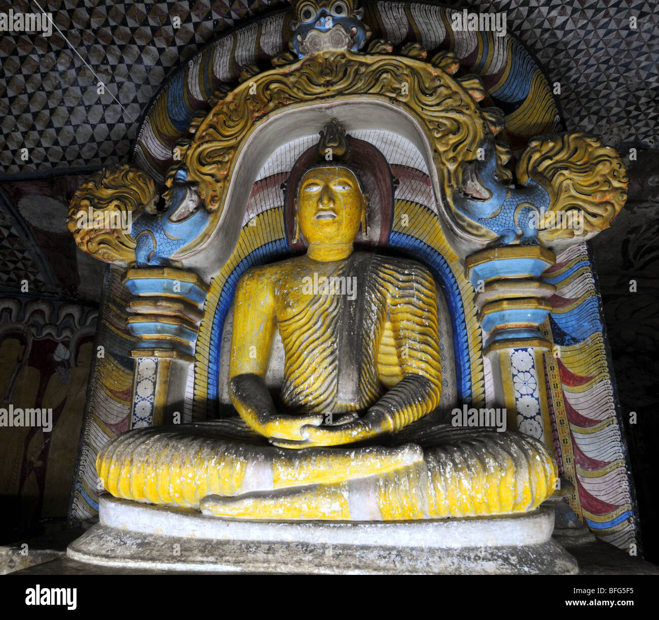 Dambulla Cave Temple, Dambulla, Sri Lanka, Buddhist temples at Dambulla ...
