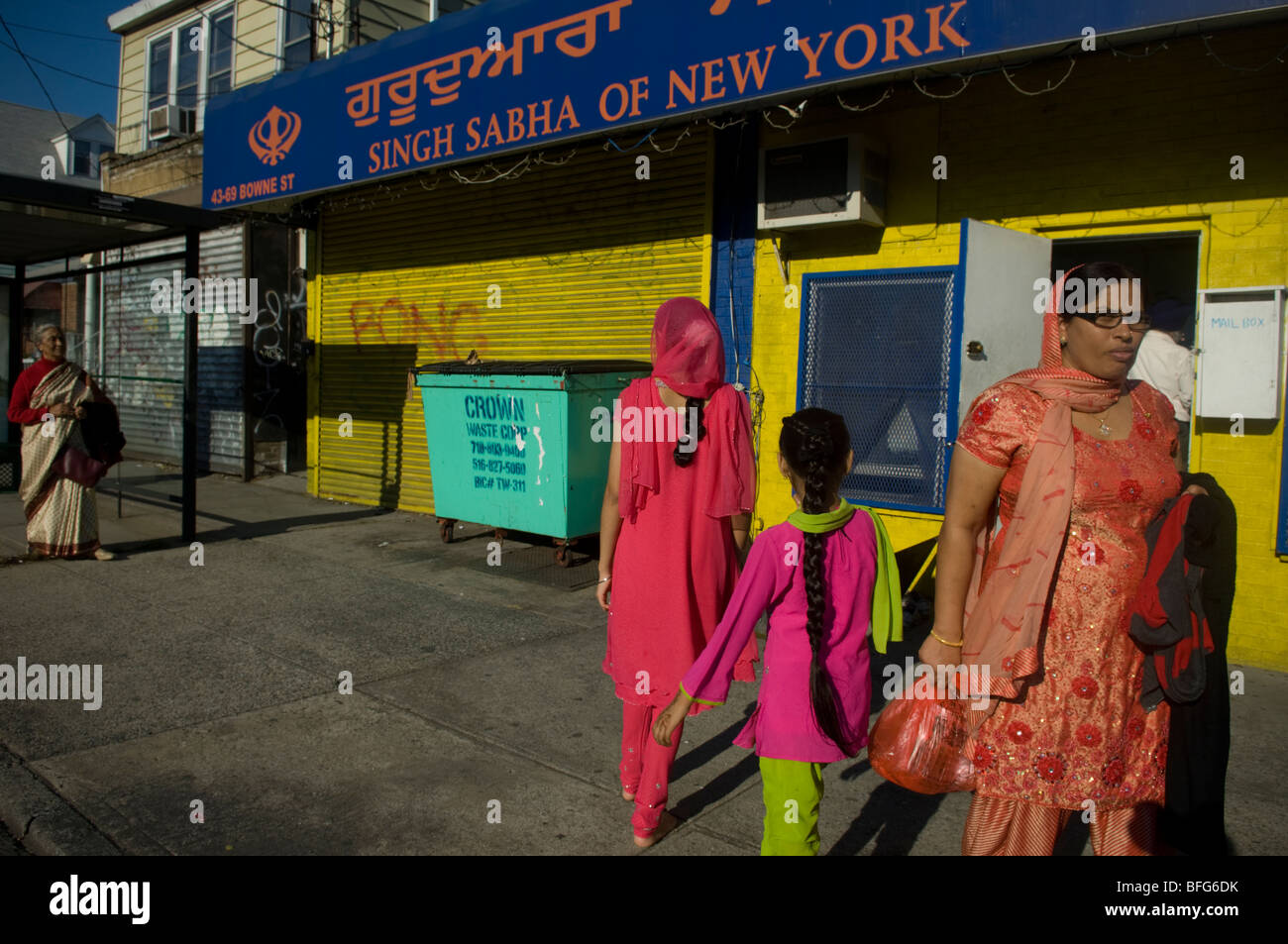 Members of the congregation of the Singh Sabha Sikh temple of New York ...