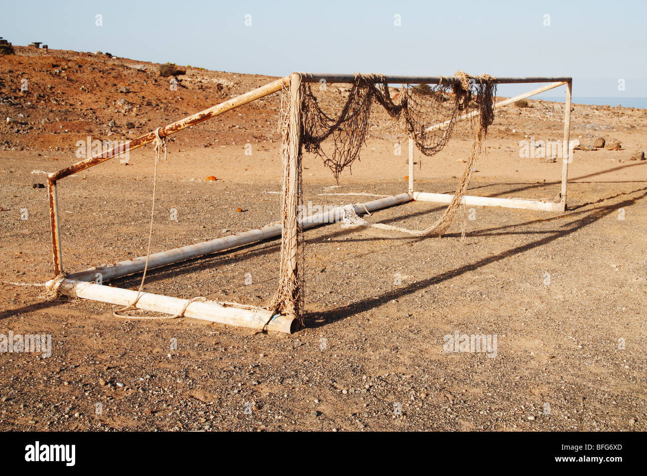 Broken goalposts hi-res stock photography and images - Alamy