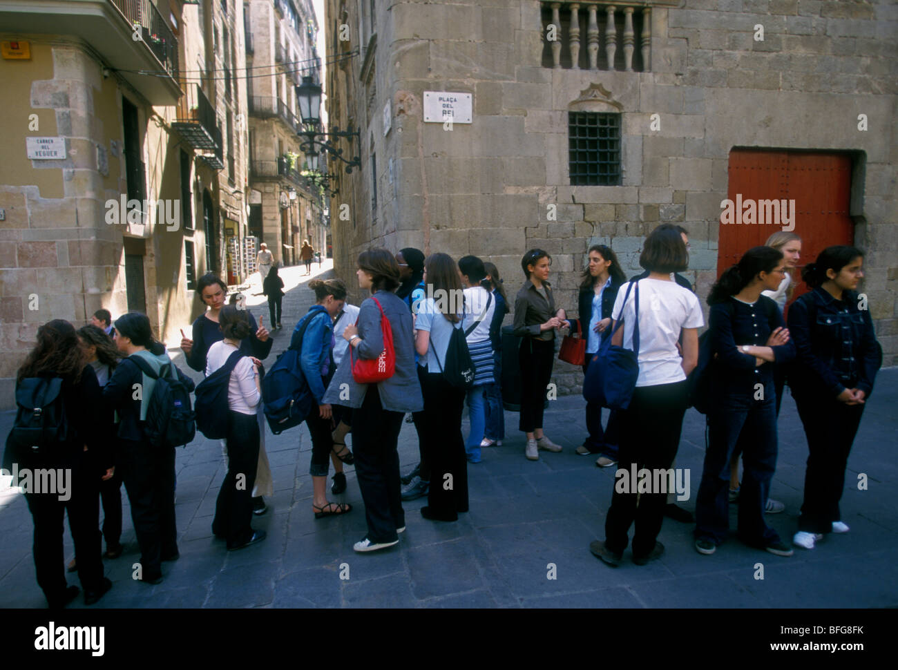 Spanish teen girls hi-res stock photography and images - Alamy