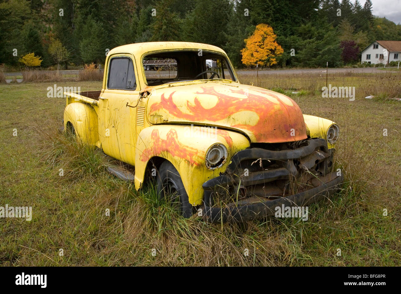 Rusty old chevy hi-res stock photography and images - Alamy