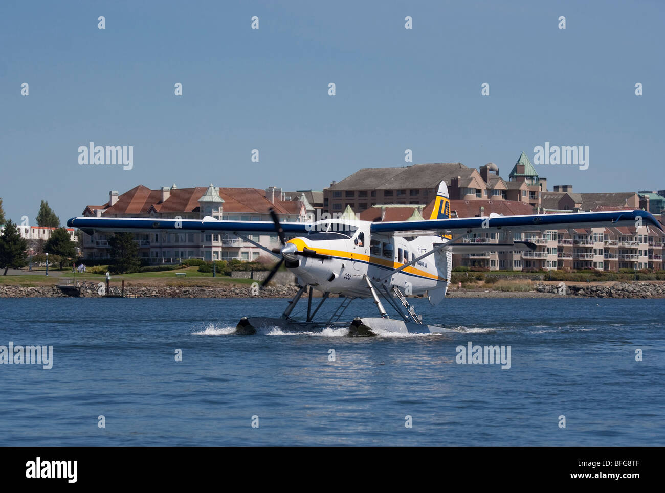 White Seaplane landing - Victoria, Vancouver Island, British Columbia ...