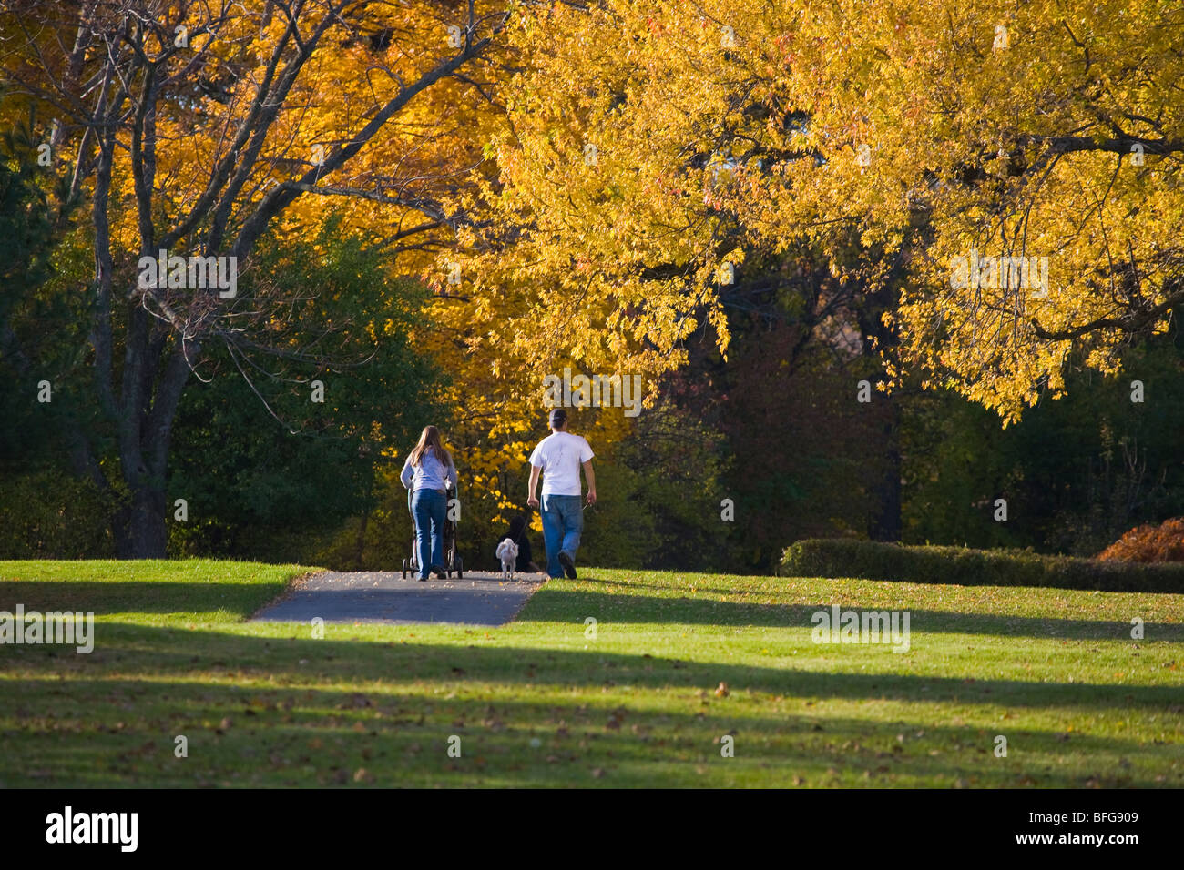 People walking in Knox Farm State Park in East Aurora New York with ...