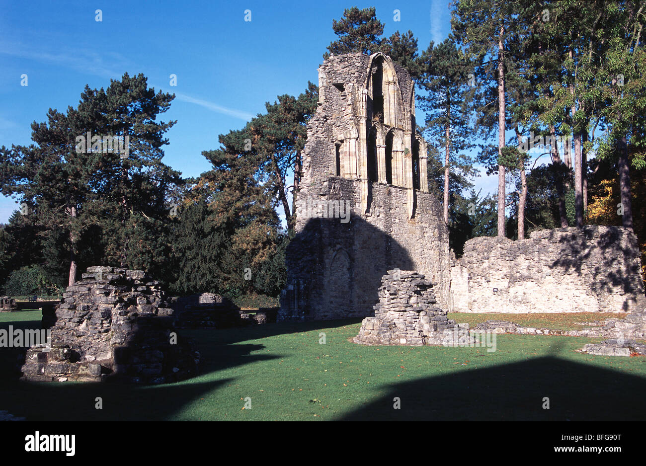 Wenlock abbey hi-res stock photography and images - Alamy
