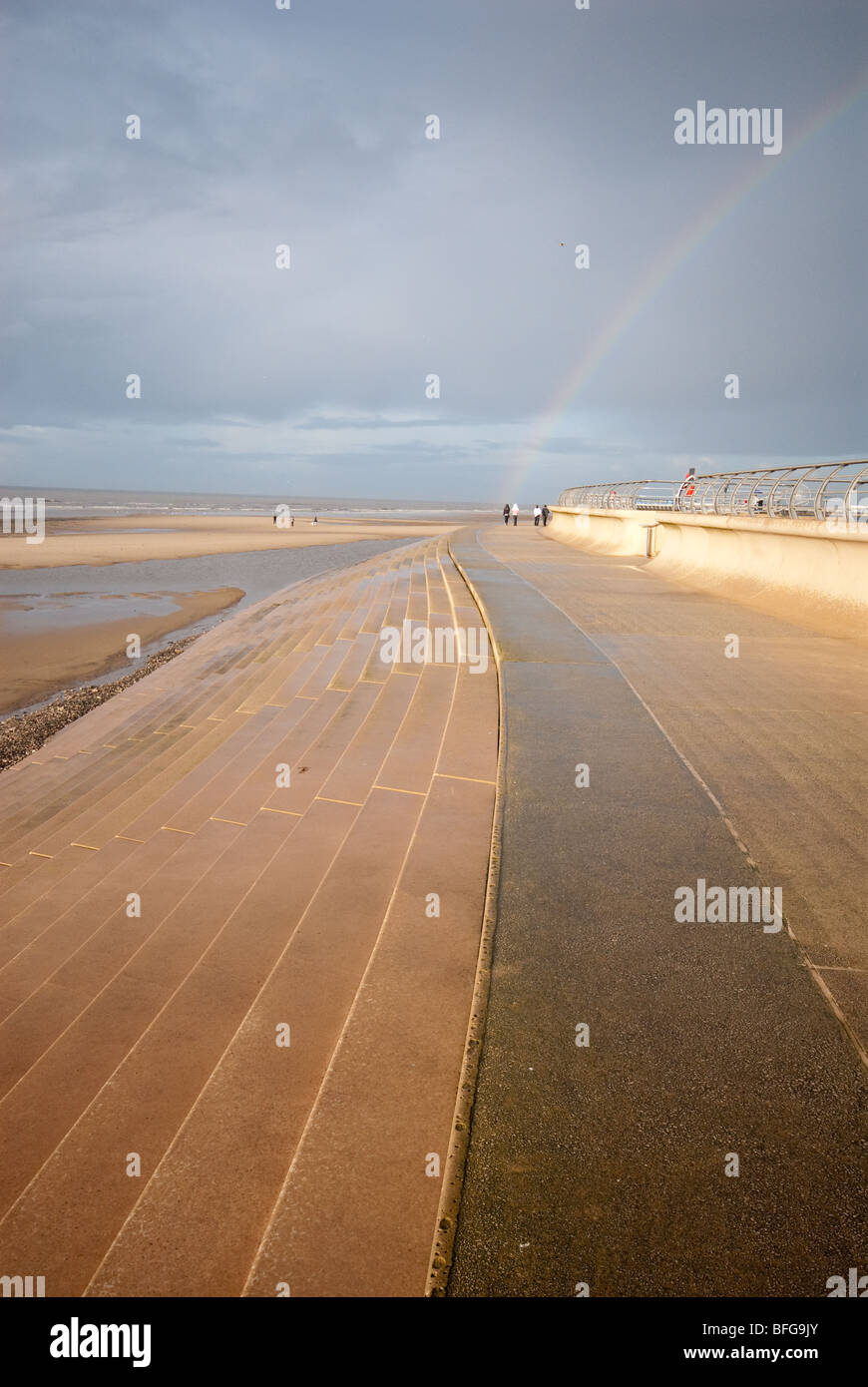 Blackpool beach promenade steps hi-res stock photography and images - Alamy