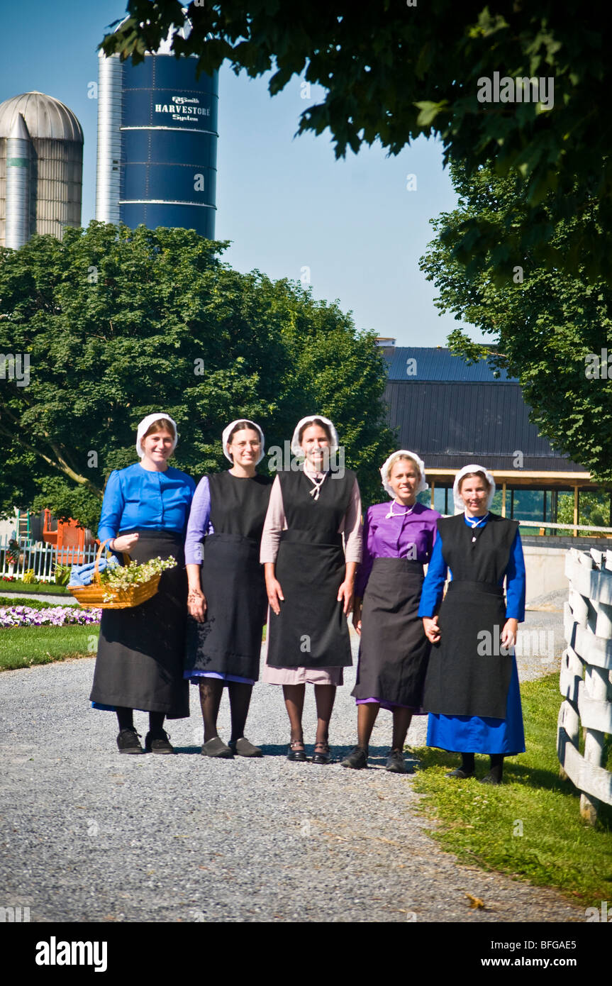 Amish people hi-res stock photography and images - Alamy