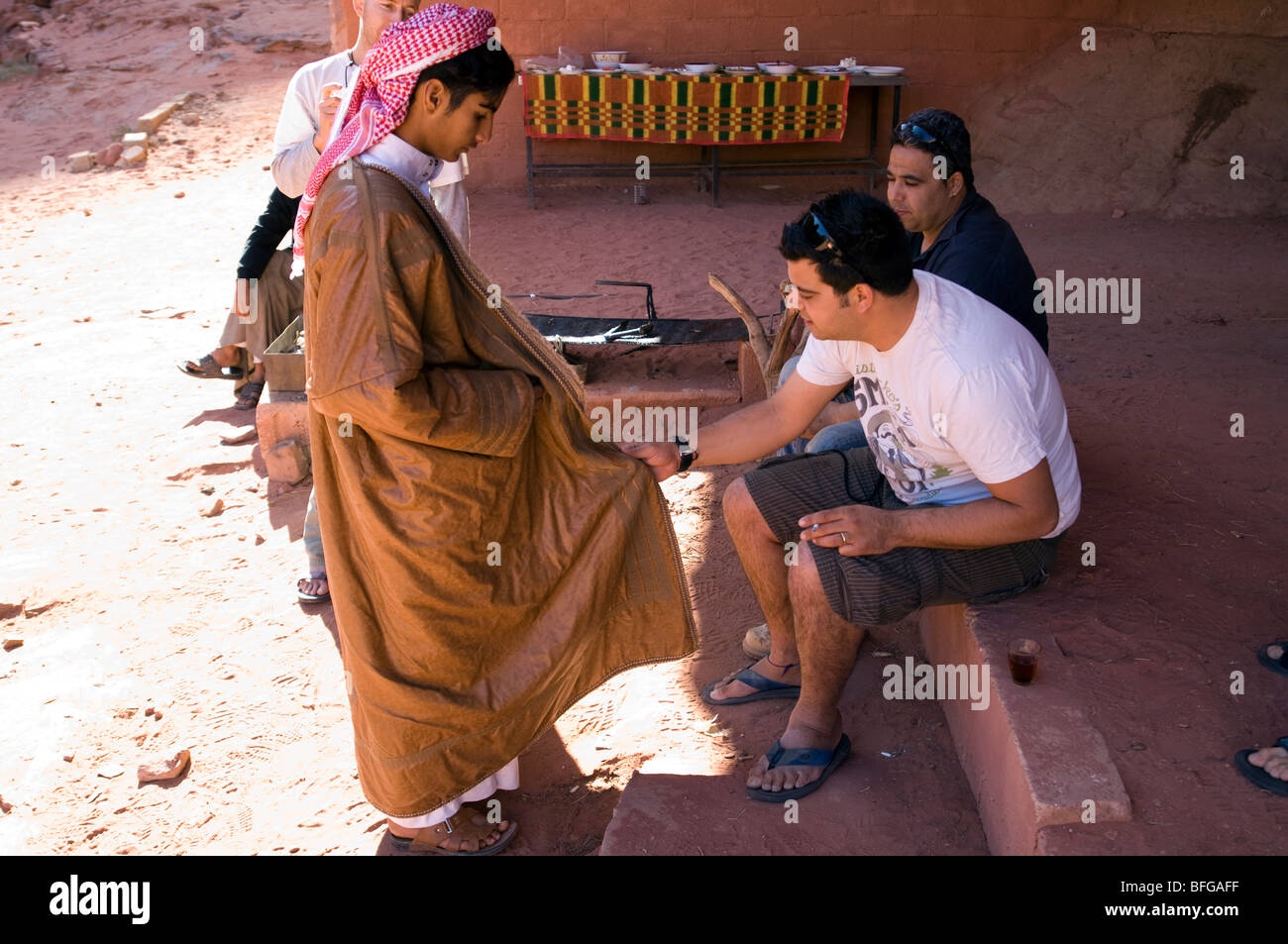 Images of the Bedouin Howeitat Tribe of Wadi Rum Jordan Stock Photo - Alamy