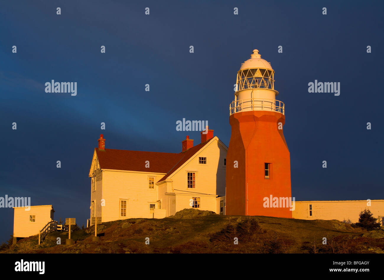Long Point Lighthouse, Twillingate, Newfoundland & Labrador, Canada ...