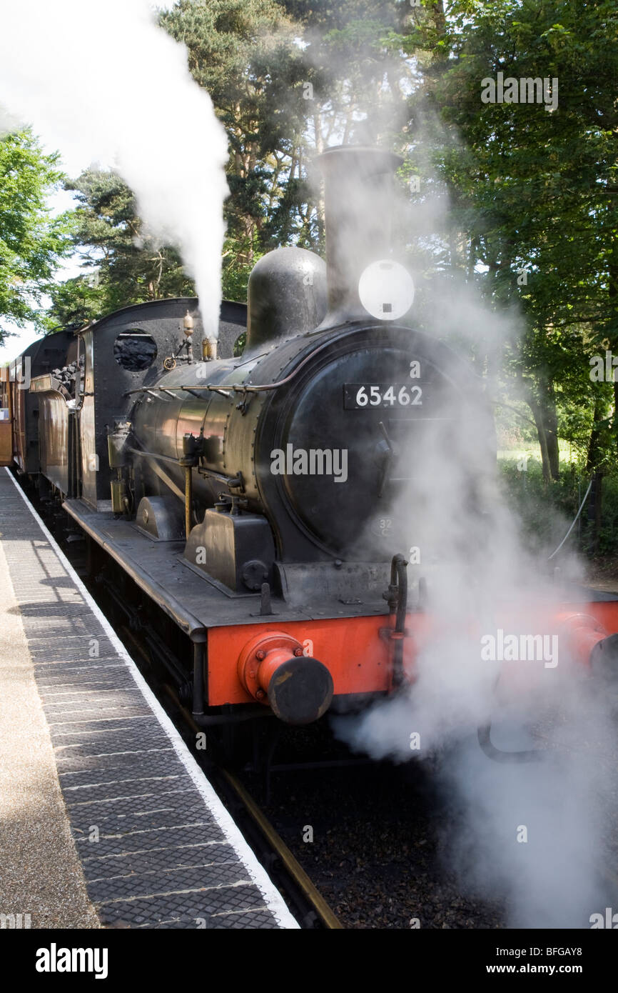 Holt train station hi-res stock photography and images - Alamy