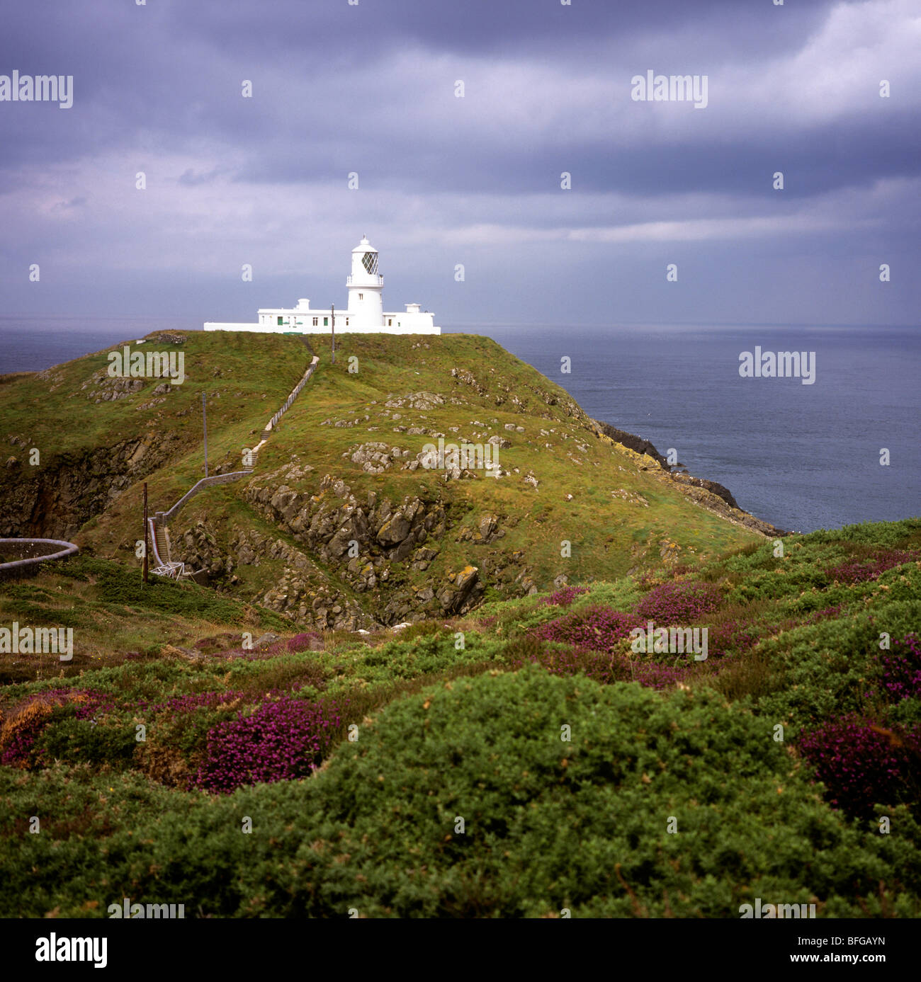 UK, West Wales, Pembrokeshire, Strumble Head lighthouse Stock Photo - Alamy