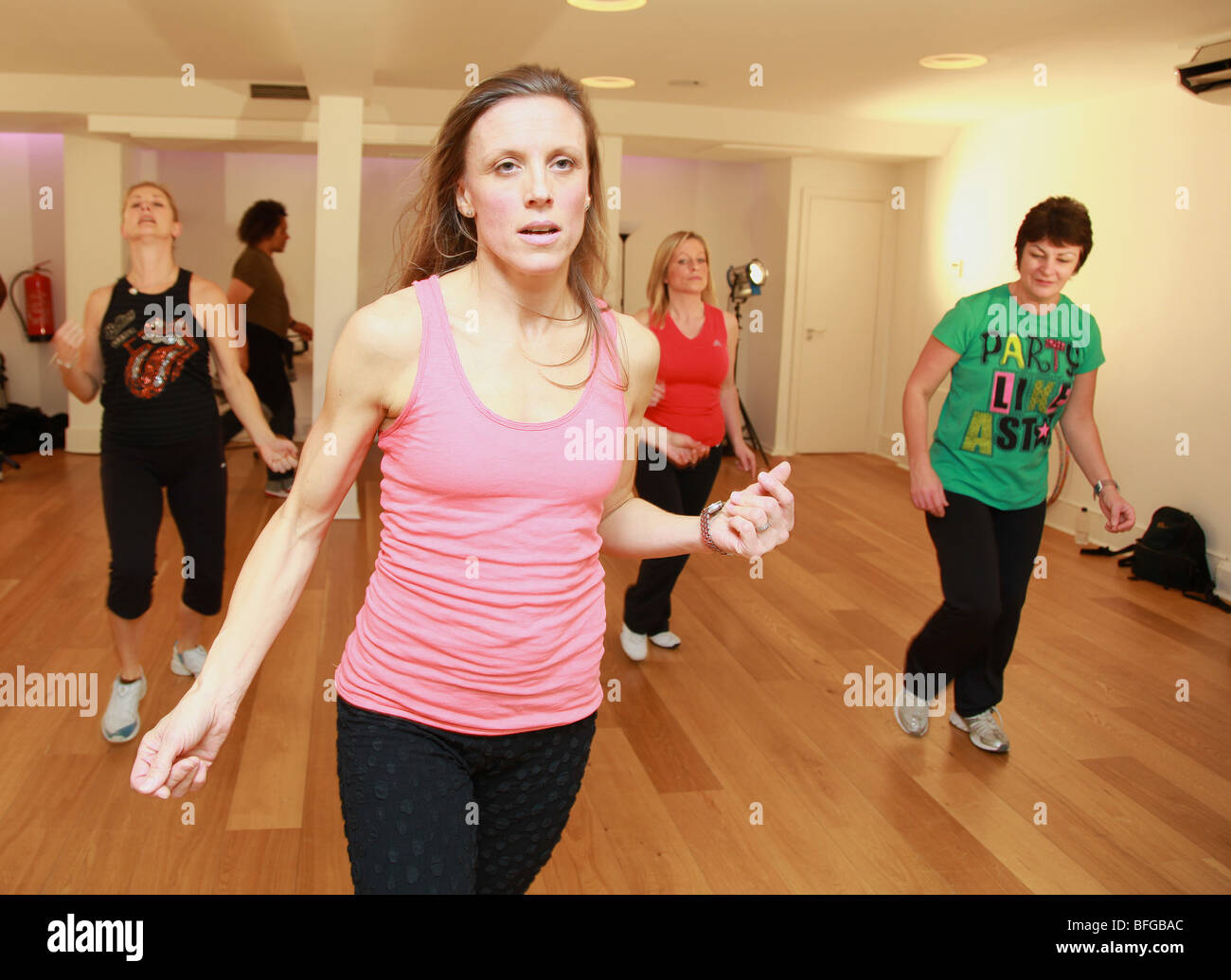 Keep fit class Stock Photo - Alamy
