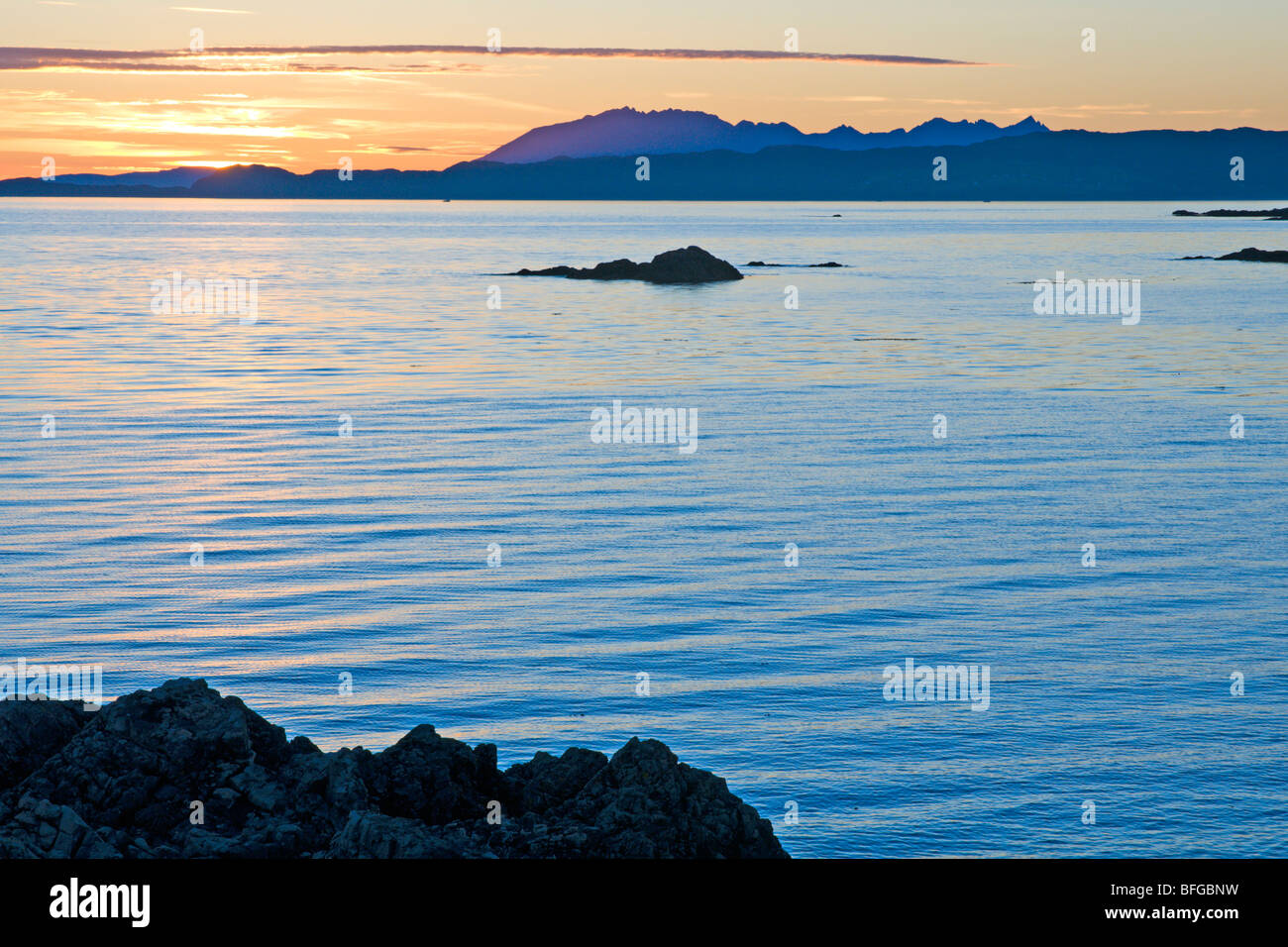 Point of sleat hi-res stock photography and images - Alamy