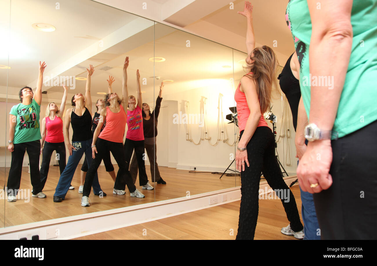 Group of ladies doing aerobics Stock Photo - Alamy
