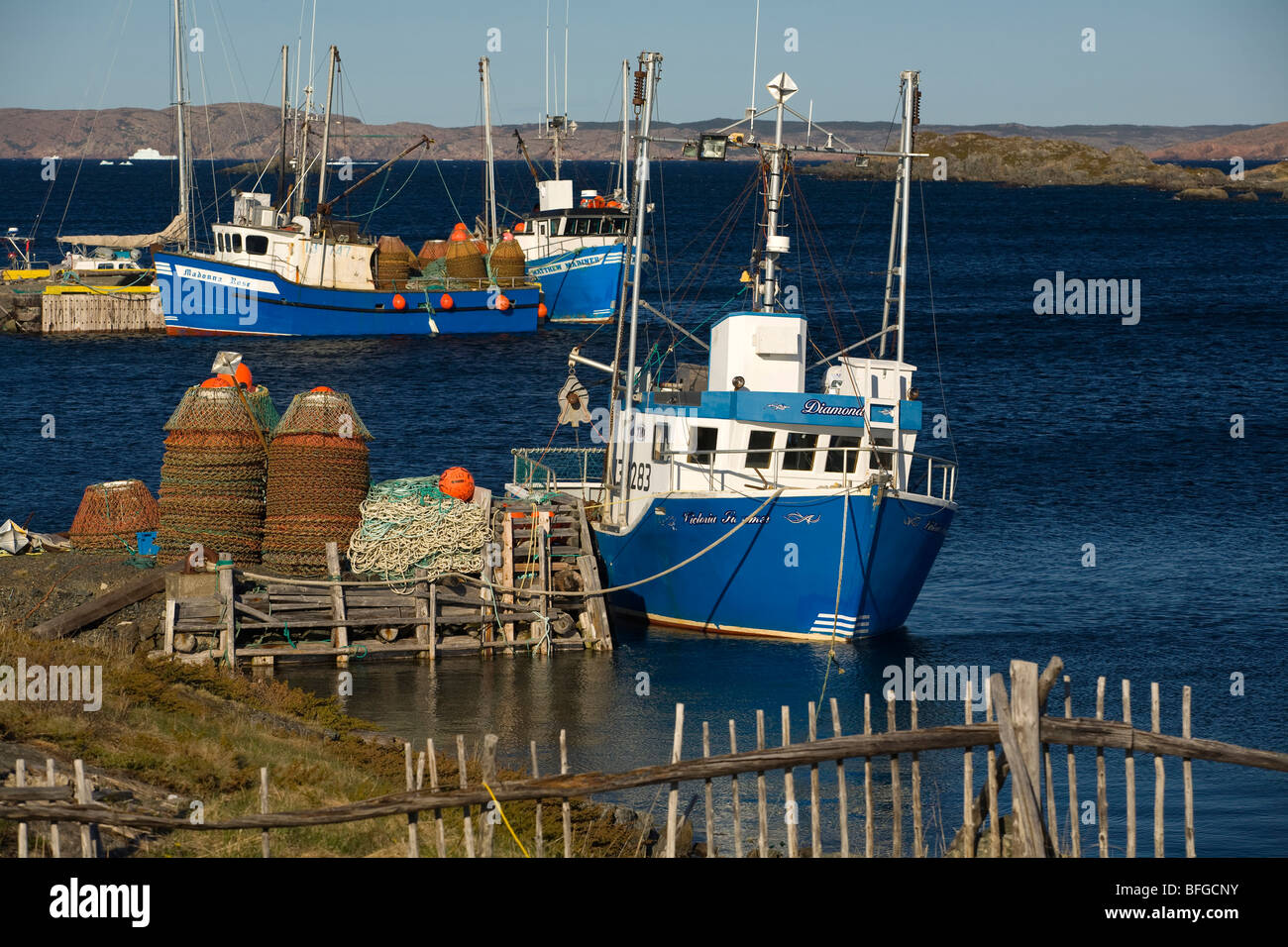 Newfoundland fishing boats hi-res stock photography and images - Alamy