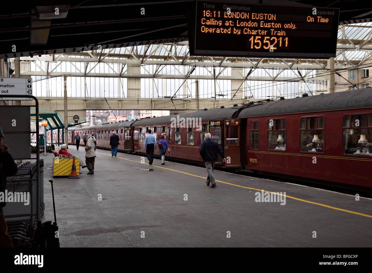A Special Charter Train for at Carlisle Railway Station, UK Stock Photo ...
