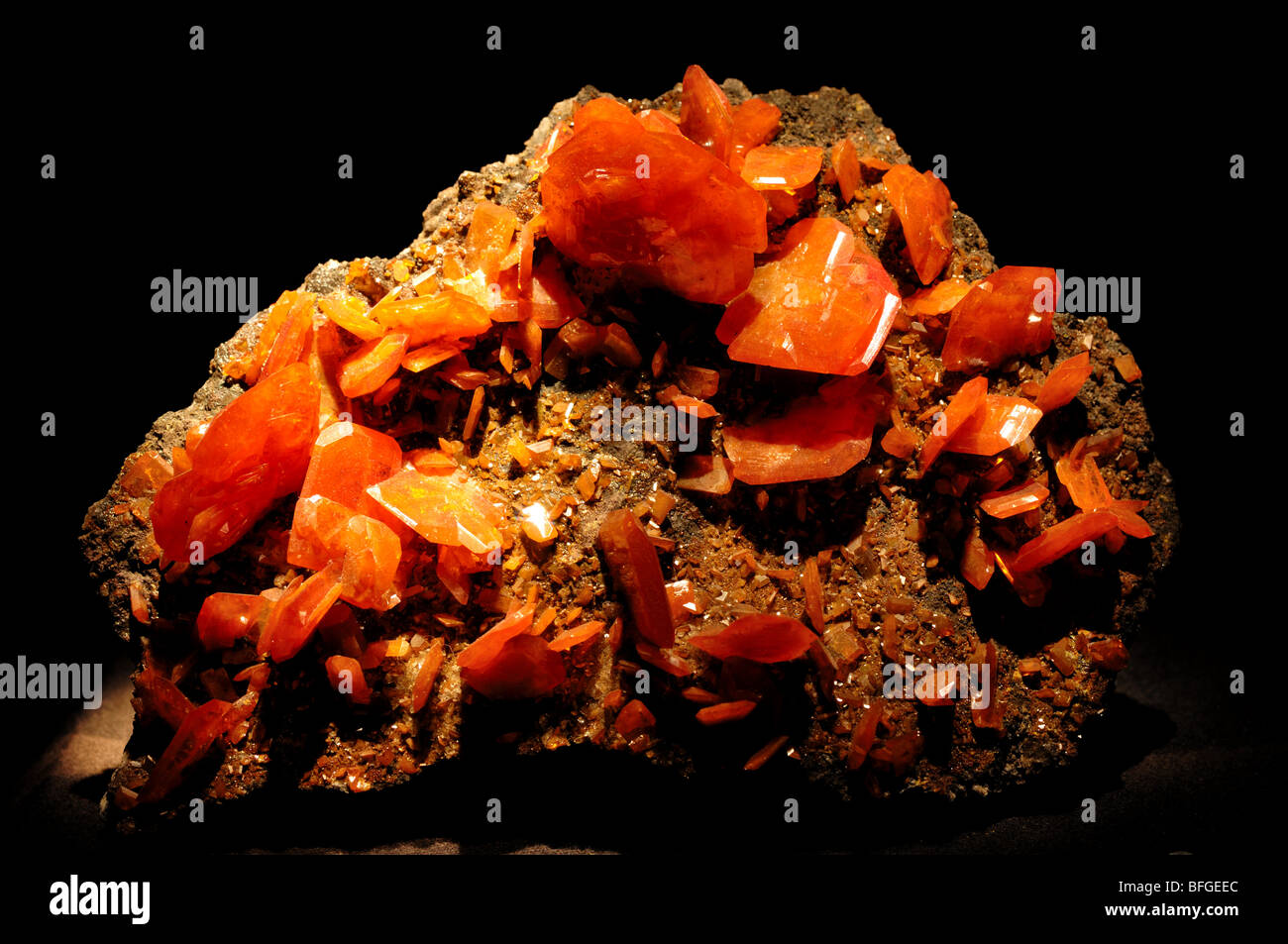 Molybdate mineral hi-res stock photography and images - Alamy