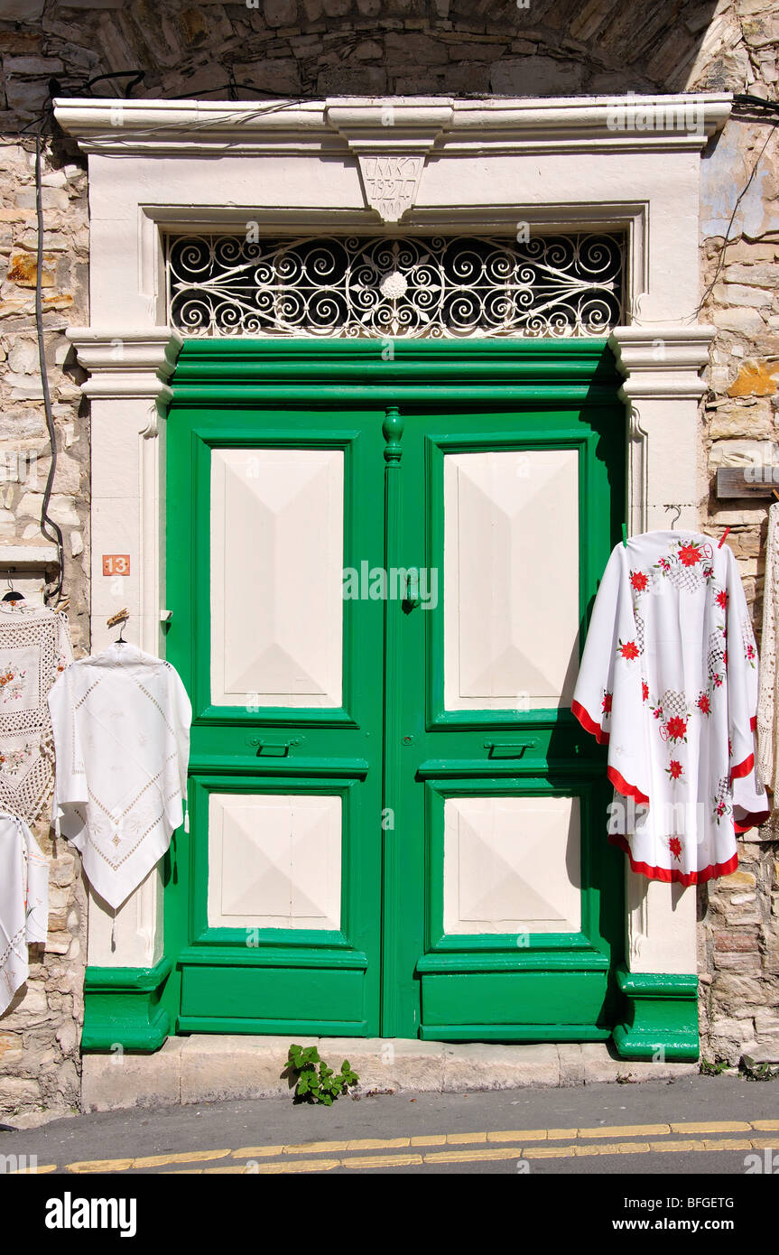 Traditional cypriot crafts hi-res stock photography and images - Alamy