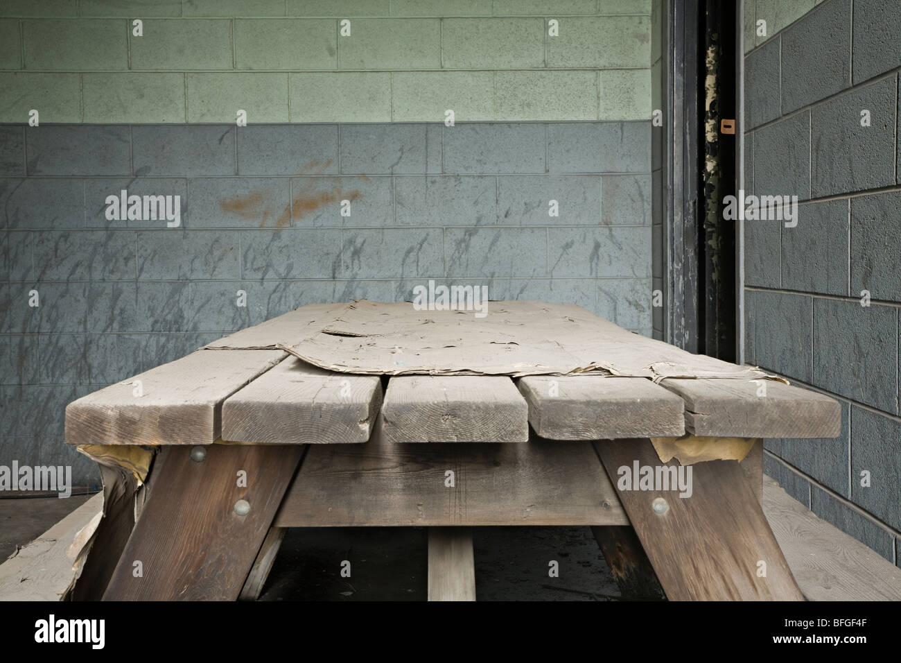 Factory lunch room hi-res stock photography and images - Alamy