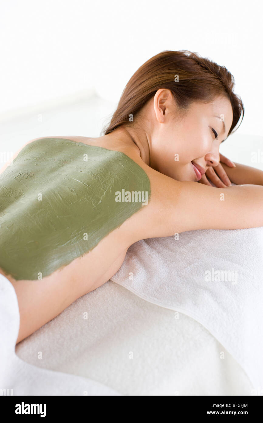 Mud pack hi-res stock photography and images - Alamy