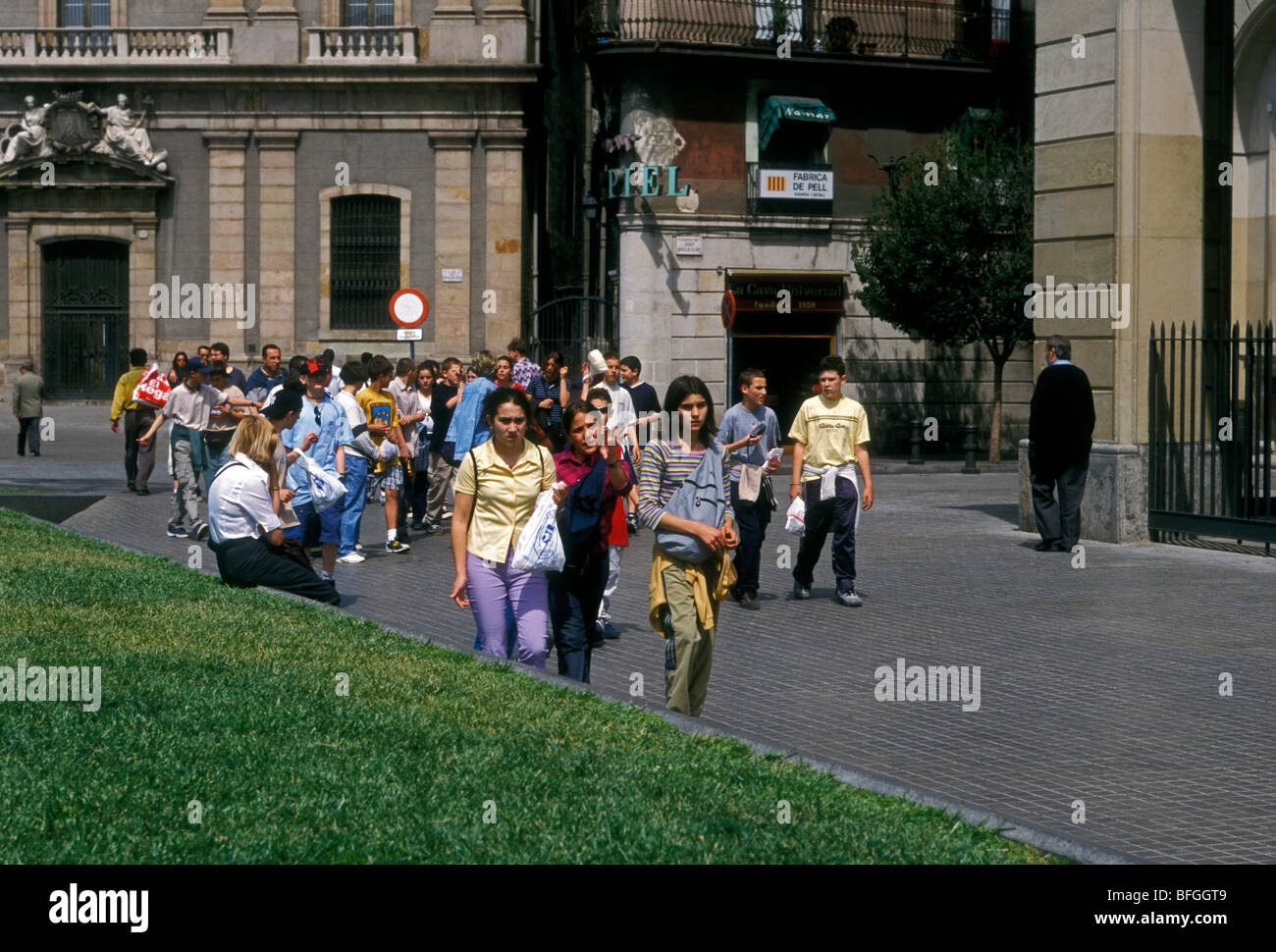 Spaniards spaniard spanish people teens hi-res stock photography and ...