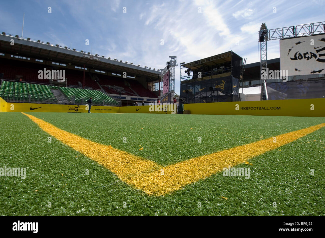 Five a side football match Stock Photo - Alamy