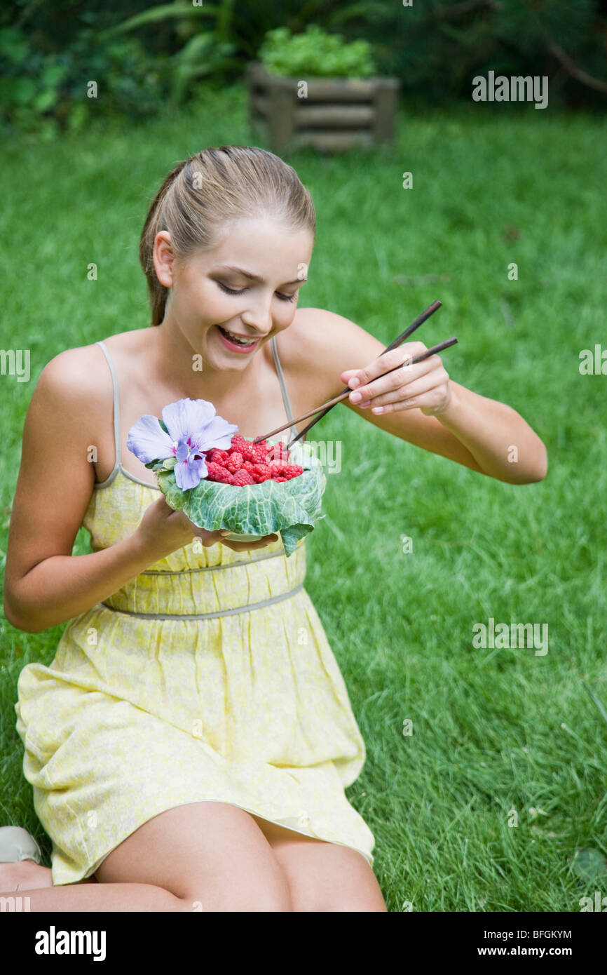Eat Outside Ground High Resolution Stock Photography and Images - Alamy