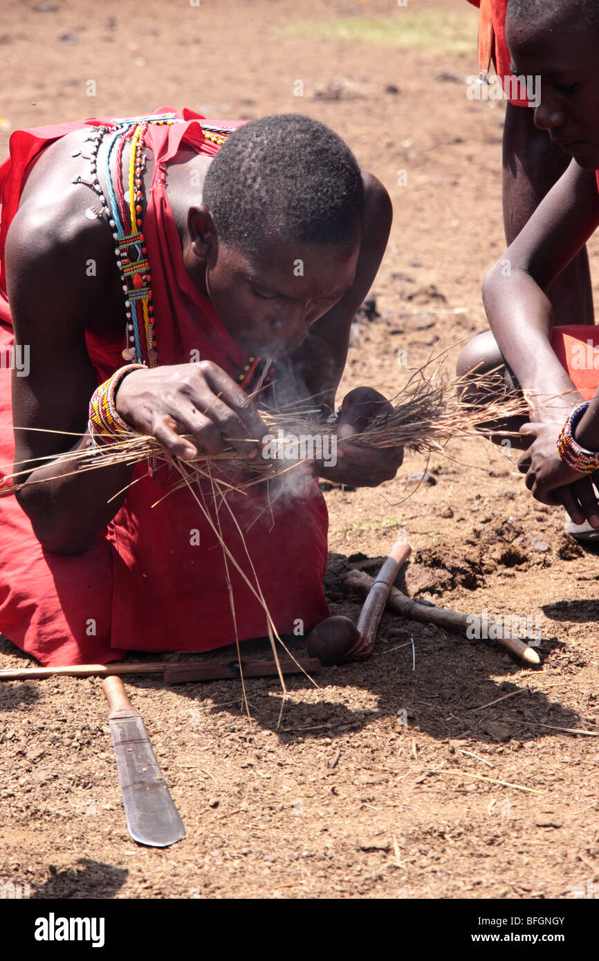 Masai traditional fire hi-res stock photography and images - Alamy