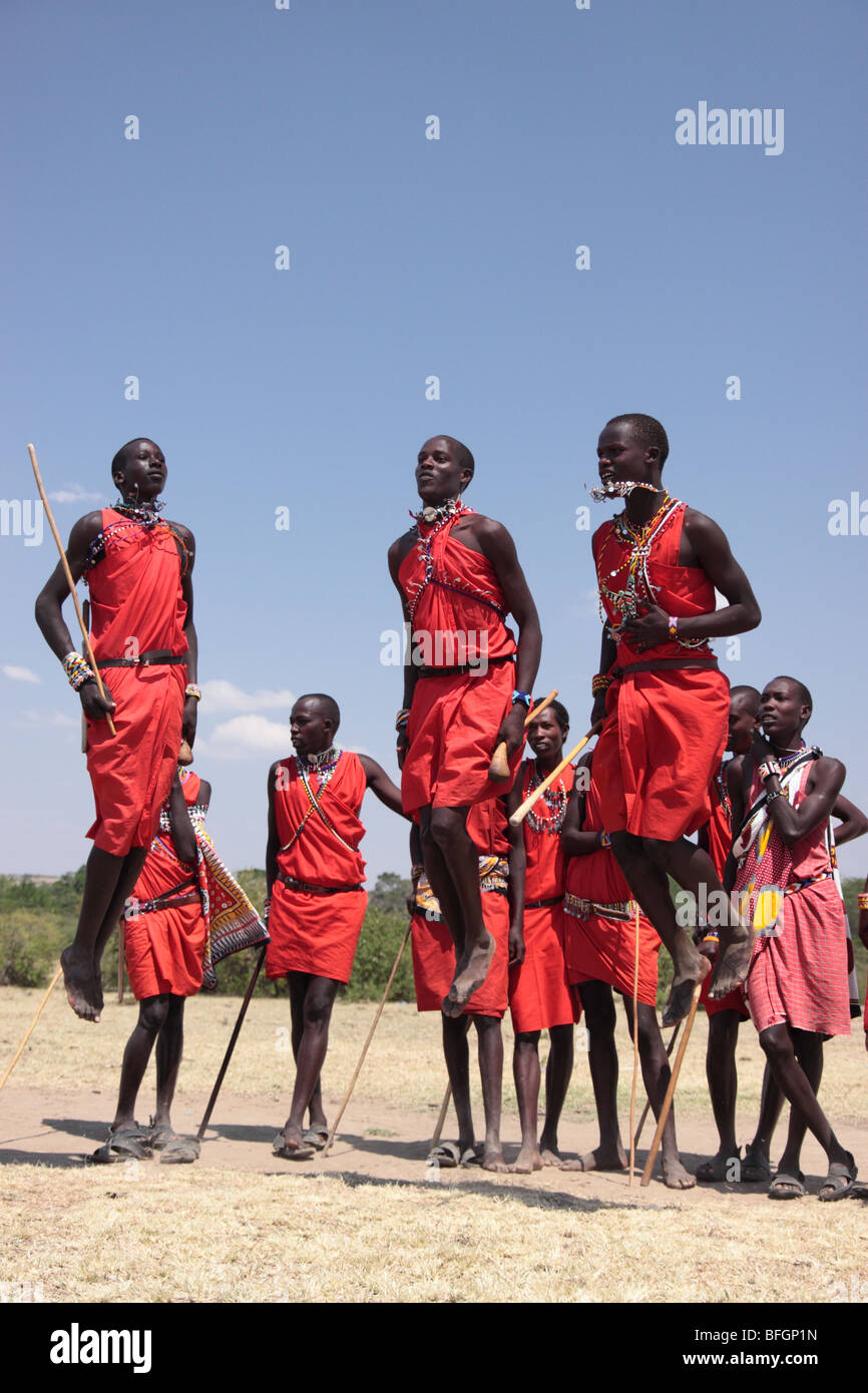 Masai warrior dance hi-res stock photography and images - Alamy