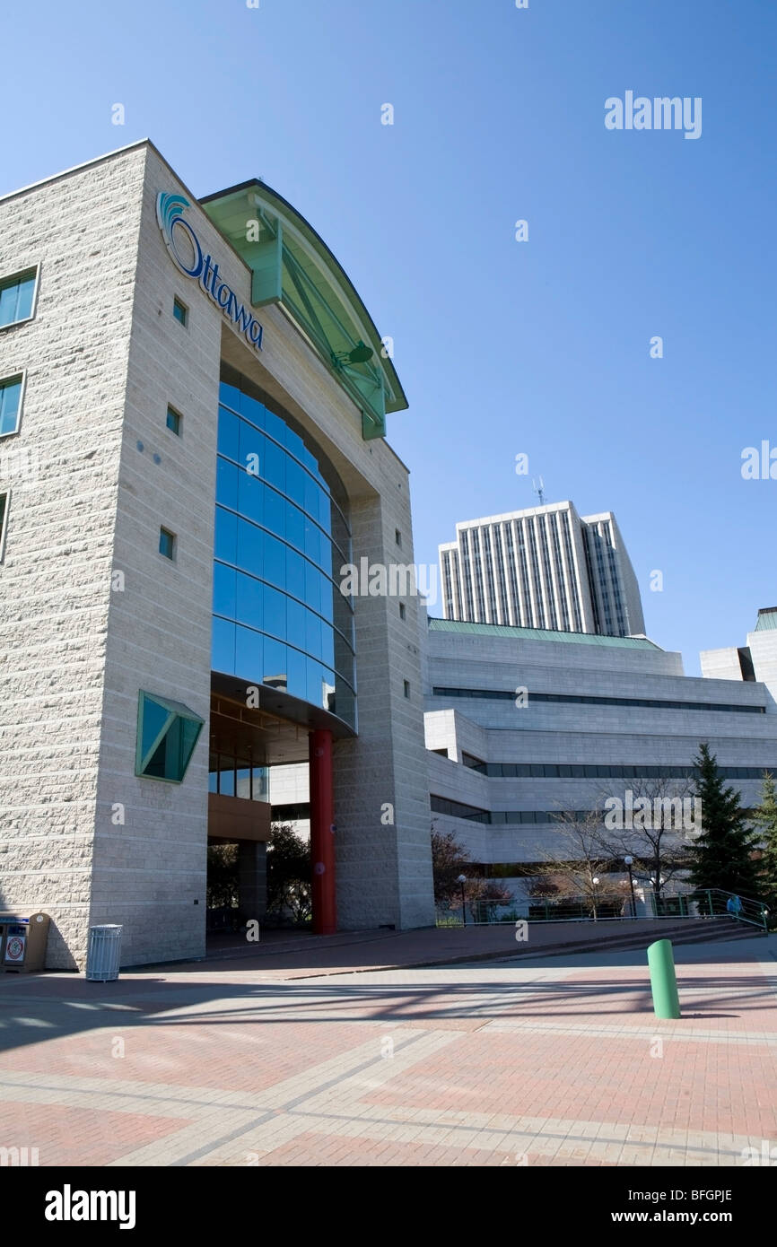 Ottawa city hall hi-res stock photography and images - Alamy