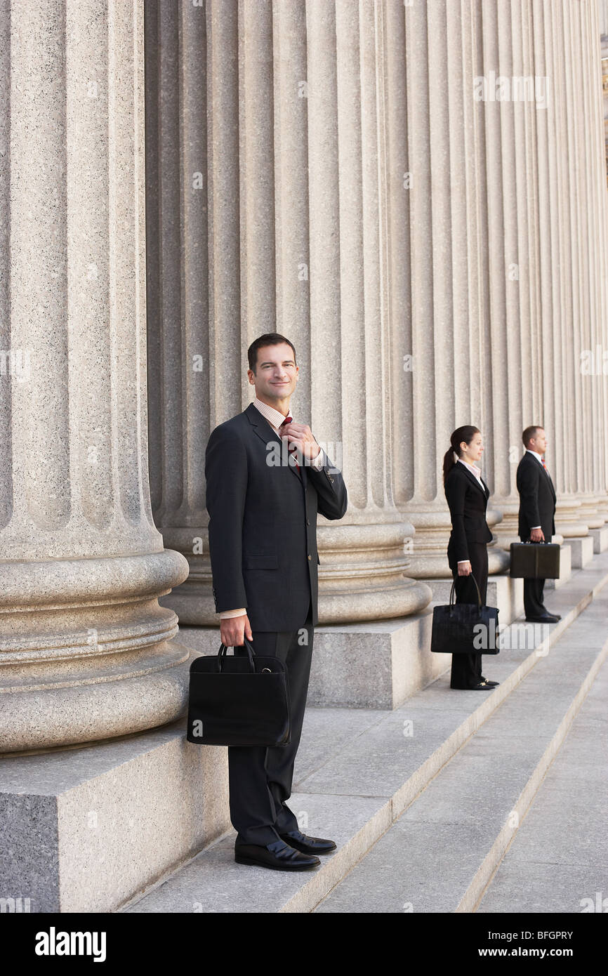 Courthouse steps hi-res stock photography and images - Alamy