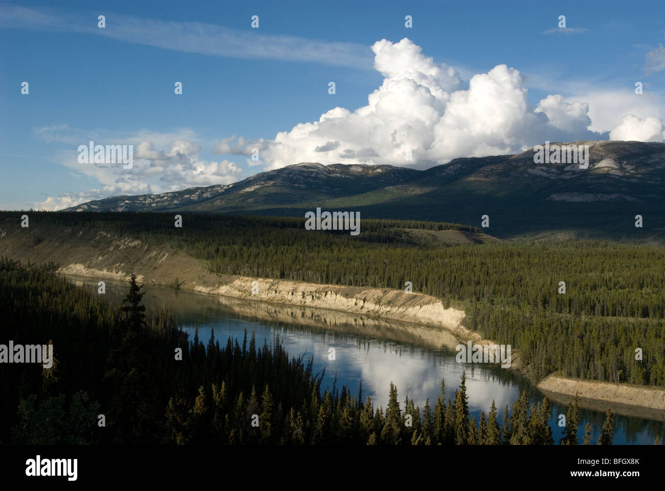 Cumulus Clouds Distance High Resolution Stock Photography and Images ...