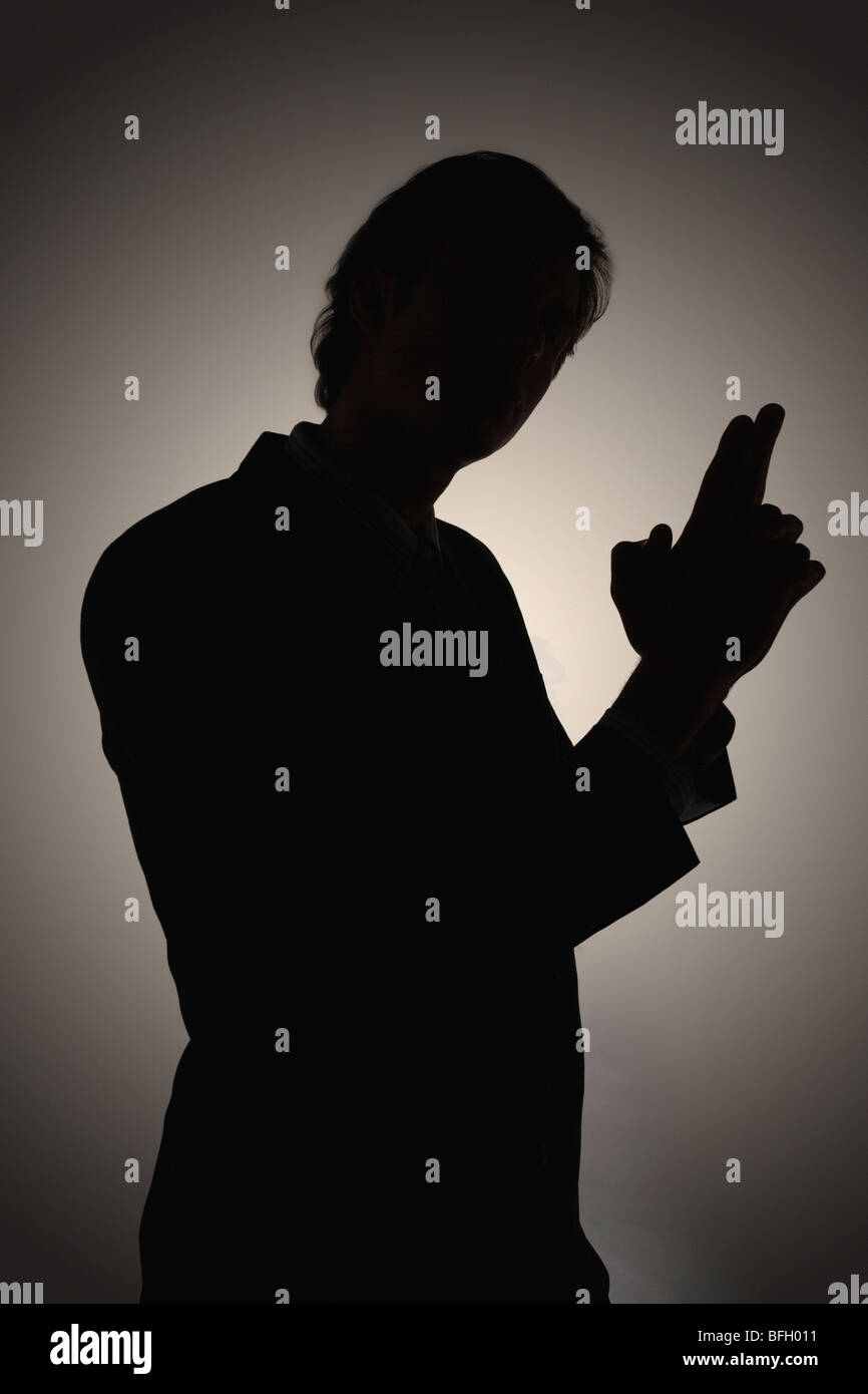 James bond silhouette hi-res stock photography and images - Alamy