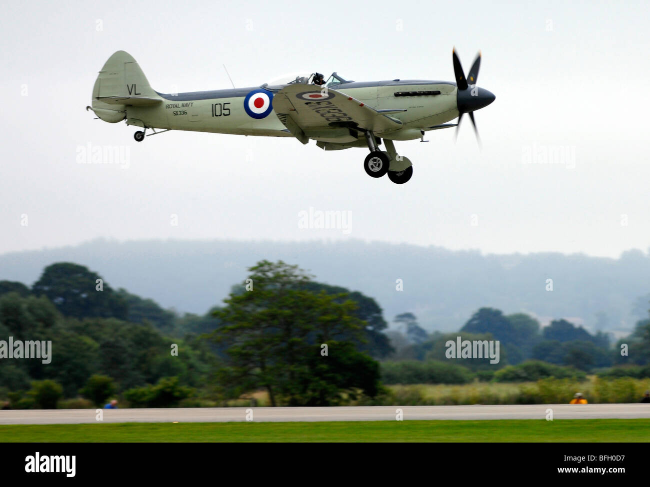 Supermarine hi-res stock photography and images - Alamy