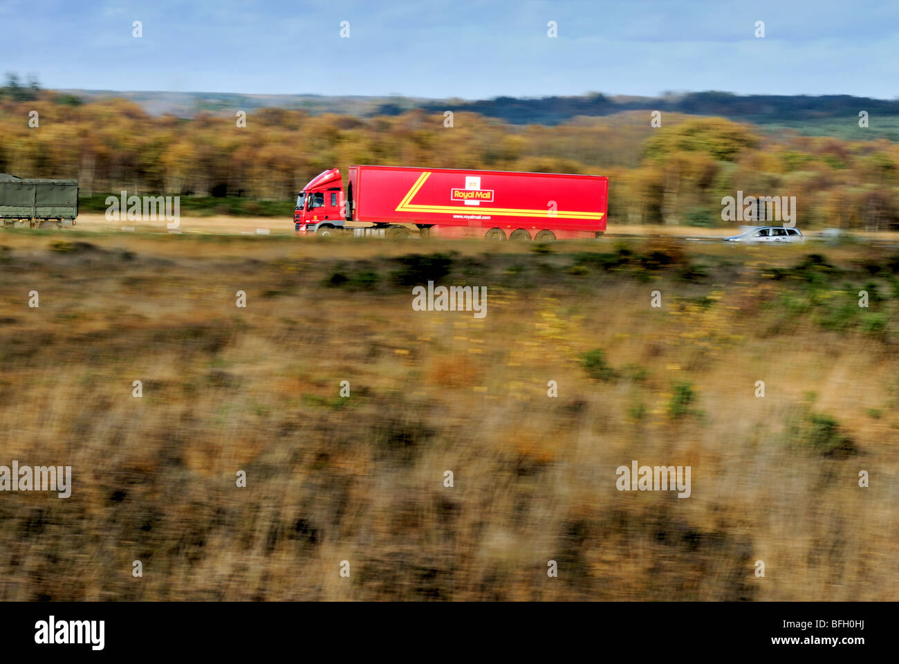 Royal mail lorry hi-res stock photography and images - Alamy