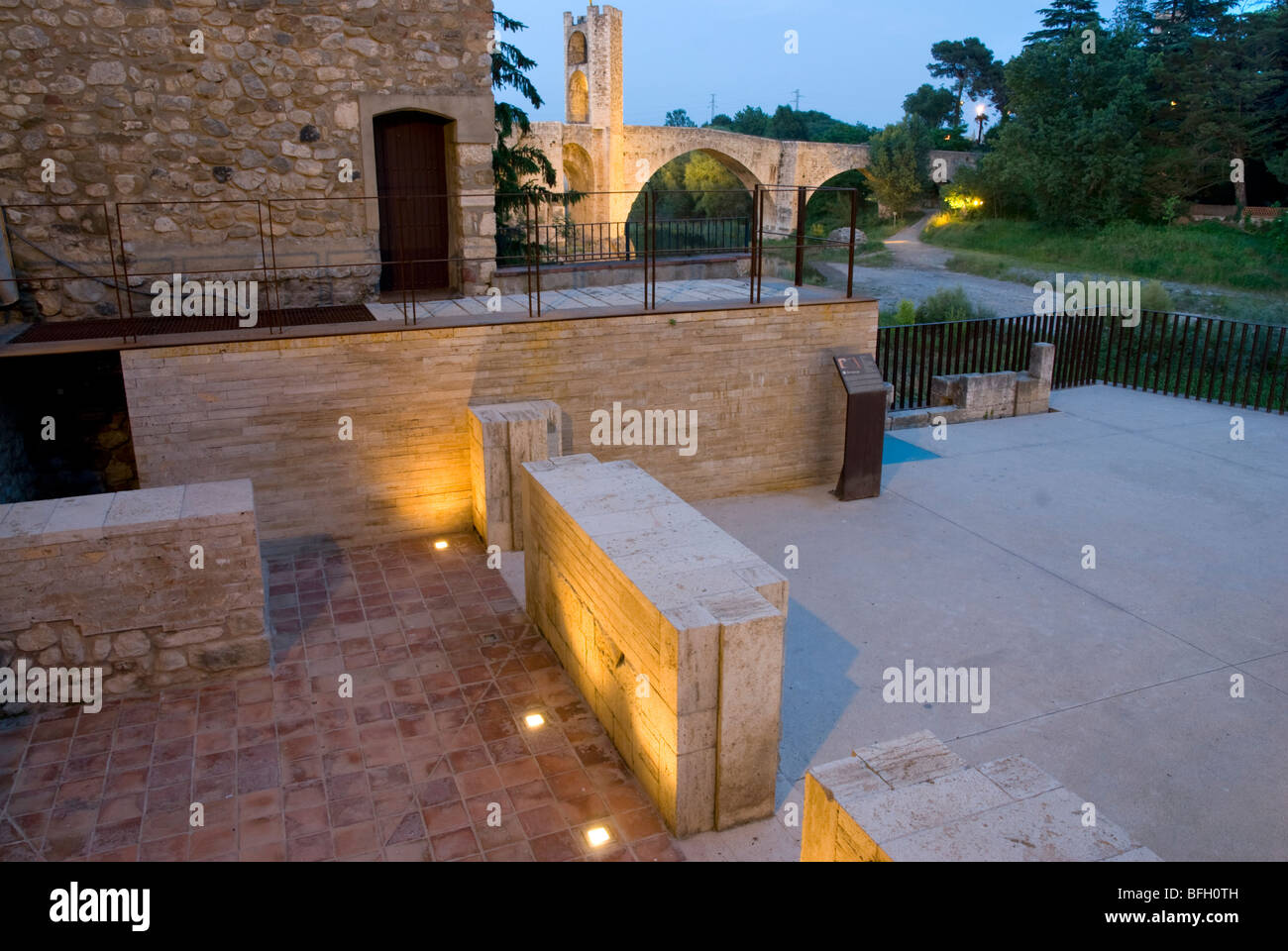 The Synagogue (13th century) and the Romanesque bridge in background ...