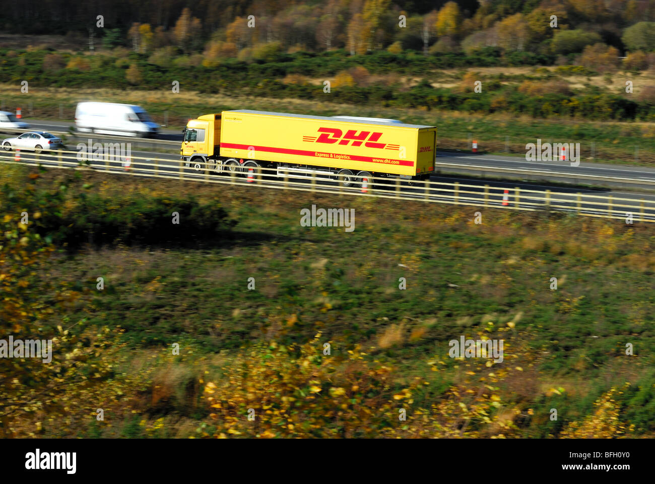 Dhl lorry hi-res stock photography and images - Alamy