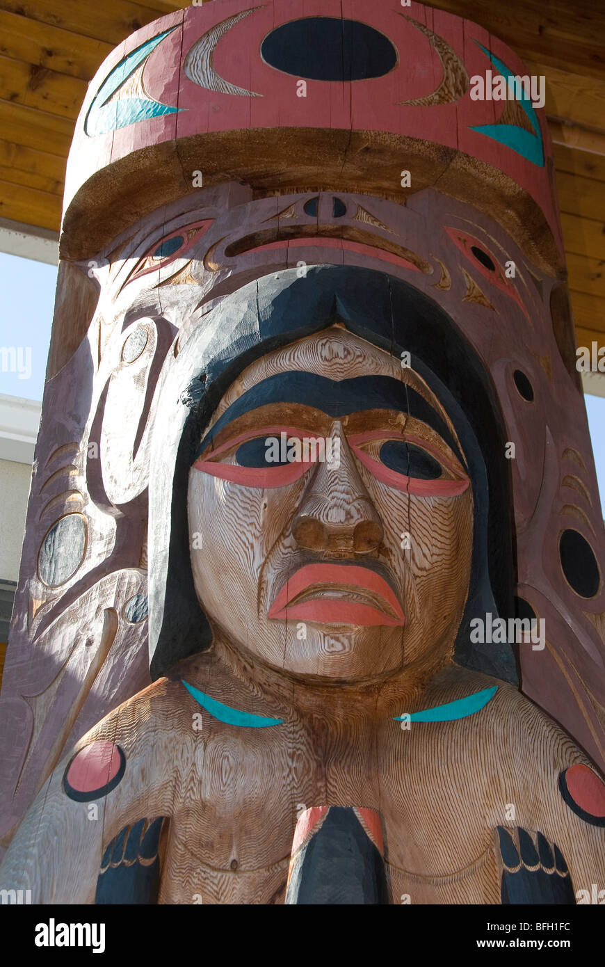 Coast salish hi-res stock photography and images - Alamy