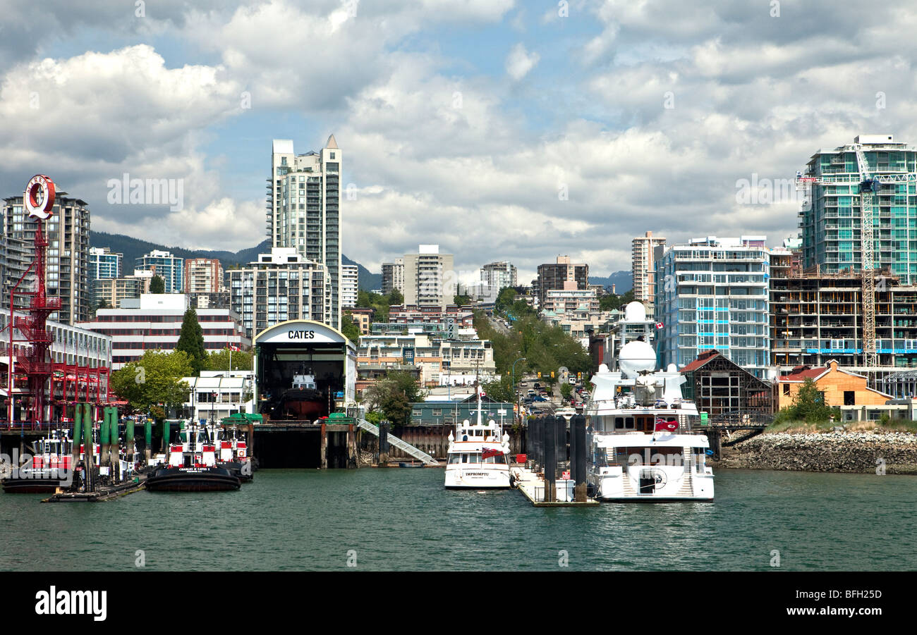 Vancouver canada mountains city scape hi-res stock photography and ...