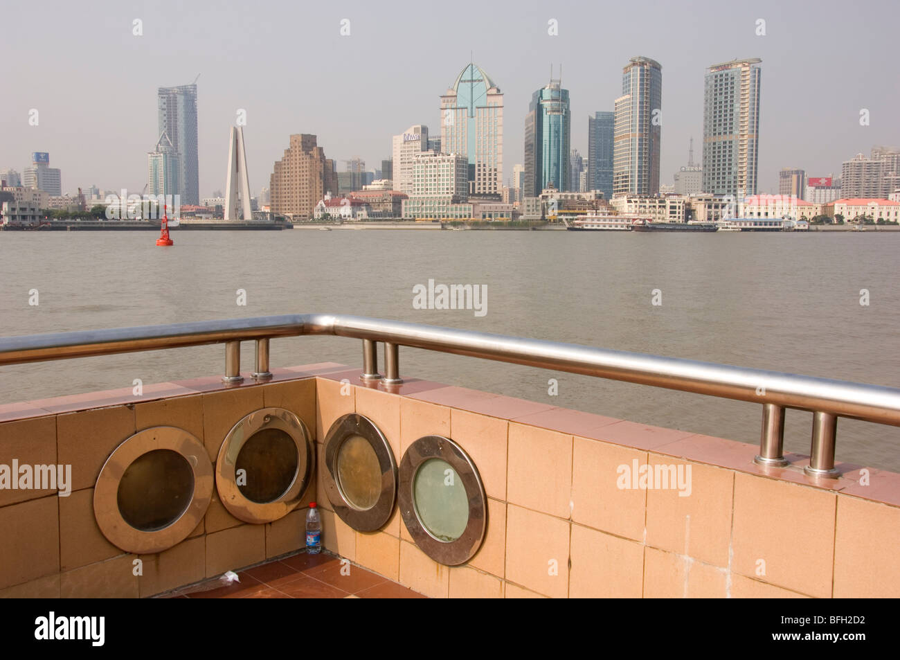 Skyline of Hongkou quarter, Shanghai. Seen from boulevard of Pudong ...