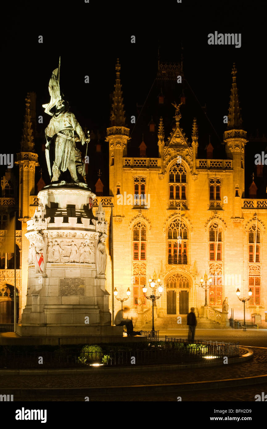 Evening view of the statue of Breidel and Pieter de Coninck and the ...