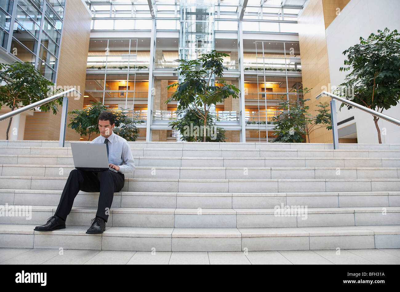 Office steps hi-res stock photography and images - Alamy