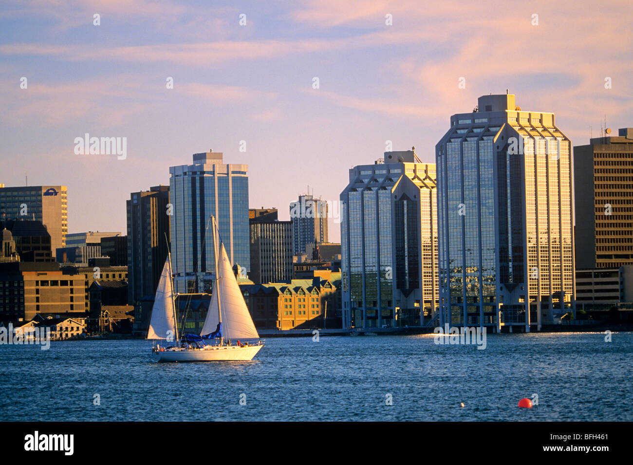 Halifax skyscrapers hi-res stock photography and images - Alamy