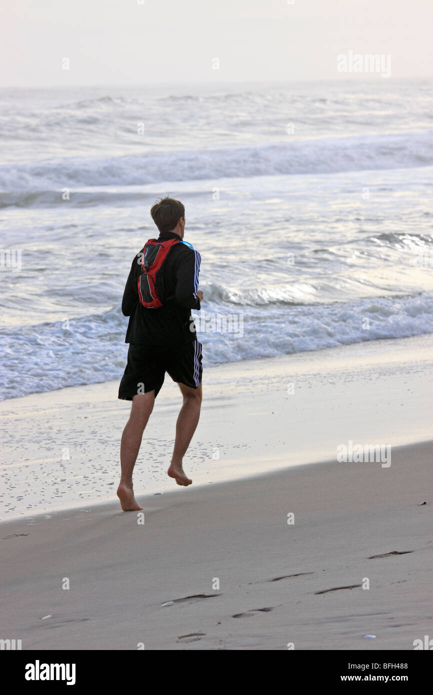 Jogger or man running hi-res stock photography and images - Alamy