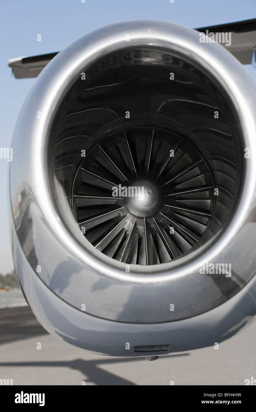 Jet engine pollution hi-res stock photography and images - Alamy