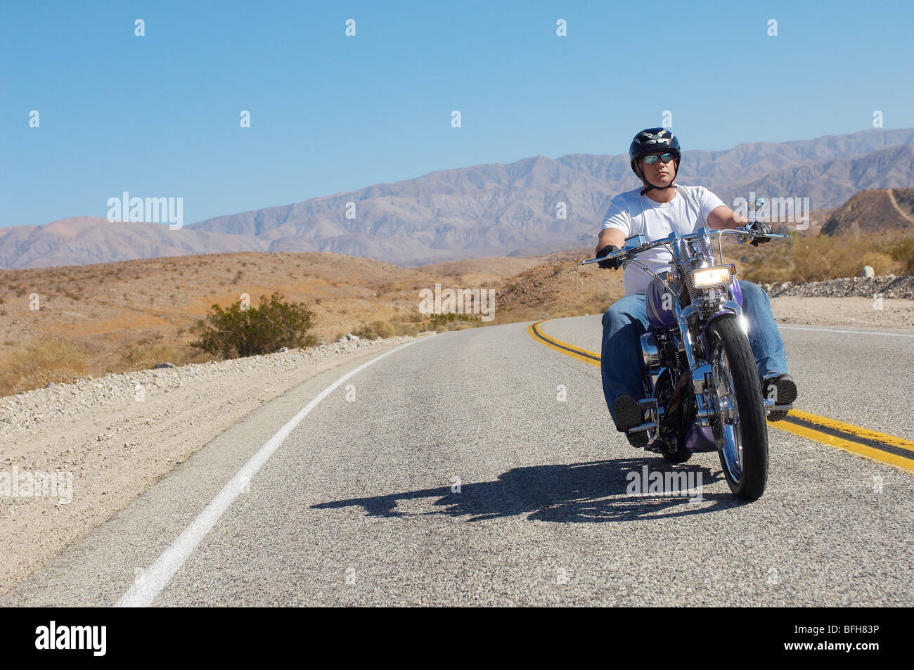 Motorcycle open road hi-res stock photography and images - Alamy