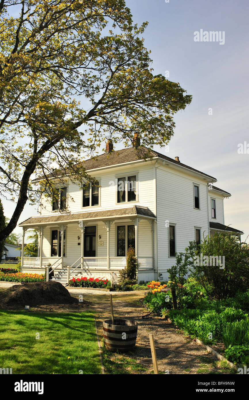 farmhouse (c.1898) at London Farm Historic Site, Richmond, British ...